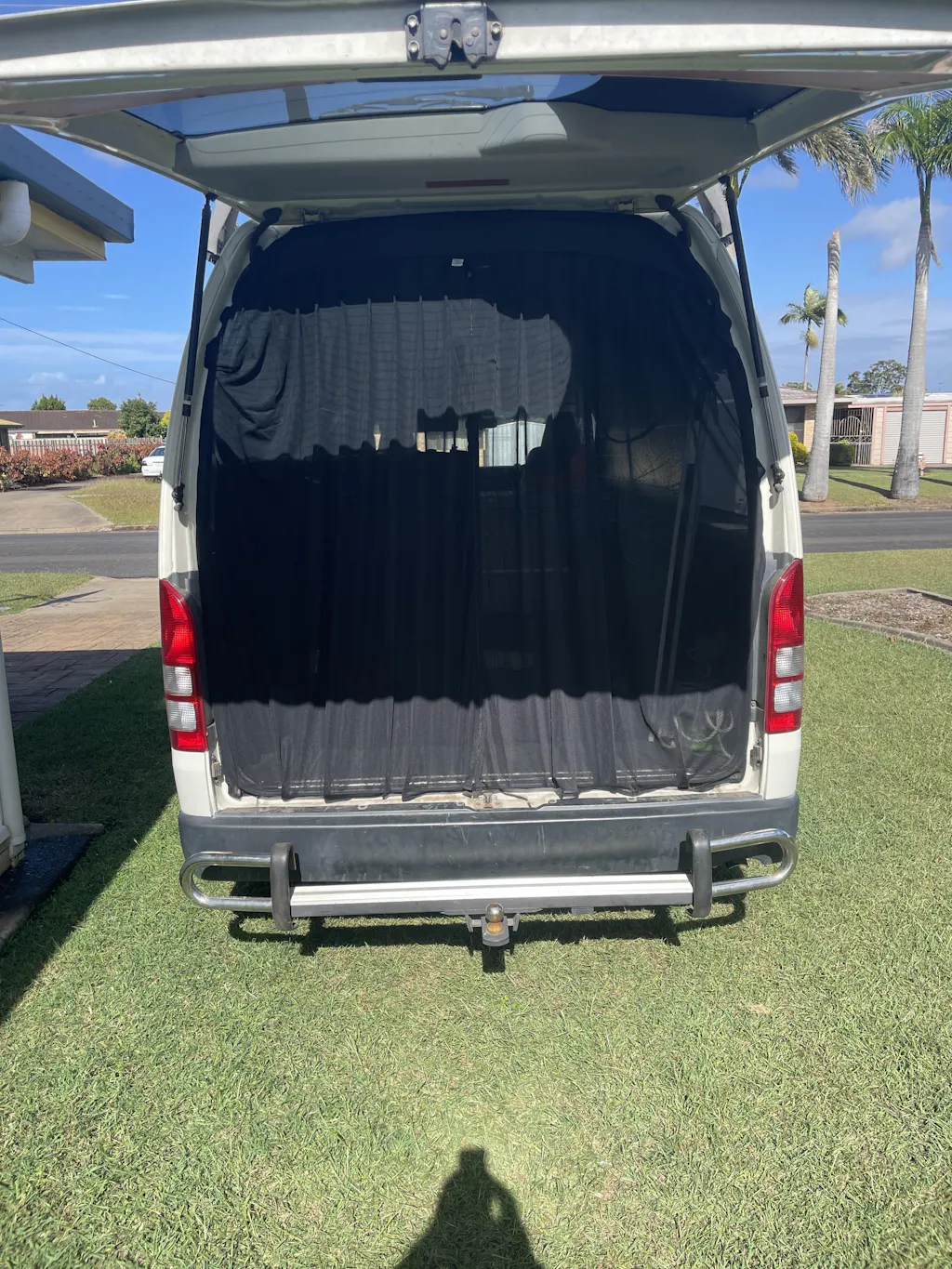 Magnetic Rear Door Van Fly Screen - Standard Size – Living in a Bubble AU