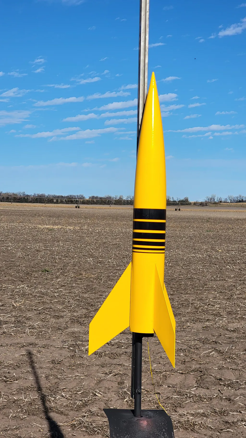 Bumble Bee Rocket – LOC Precision / Public Missiles Ltd.