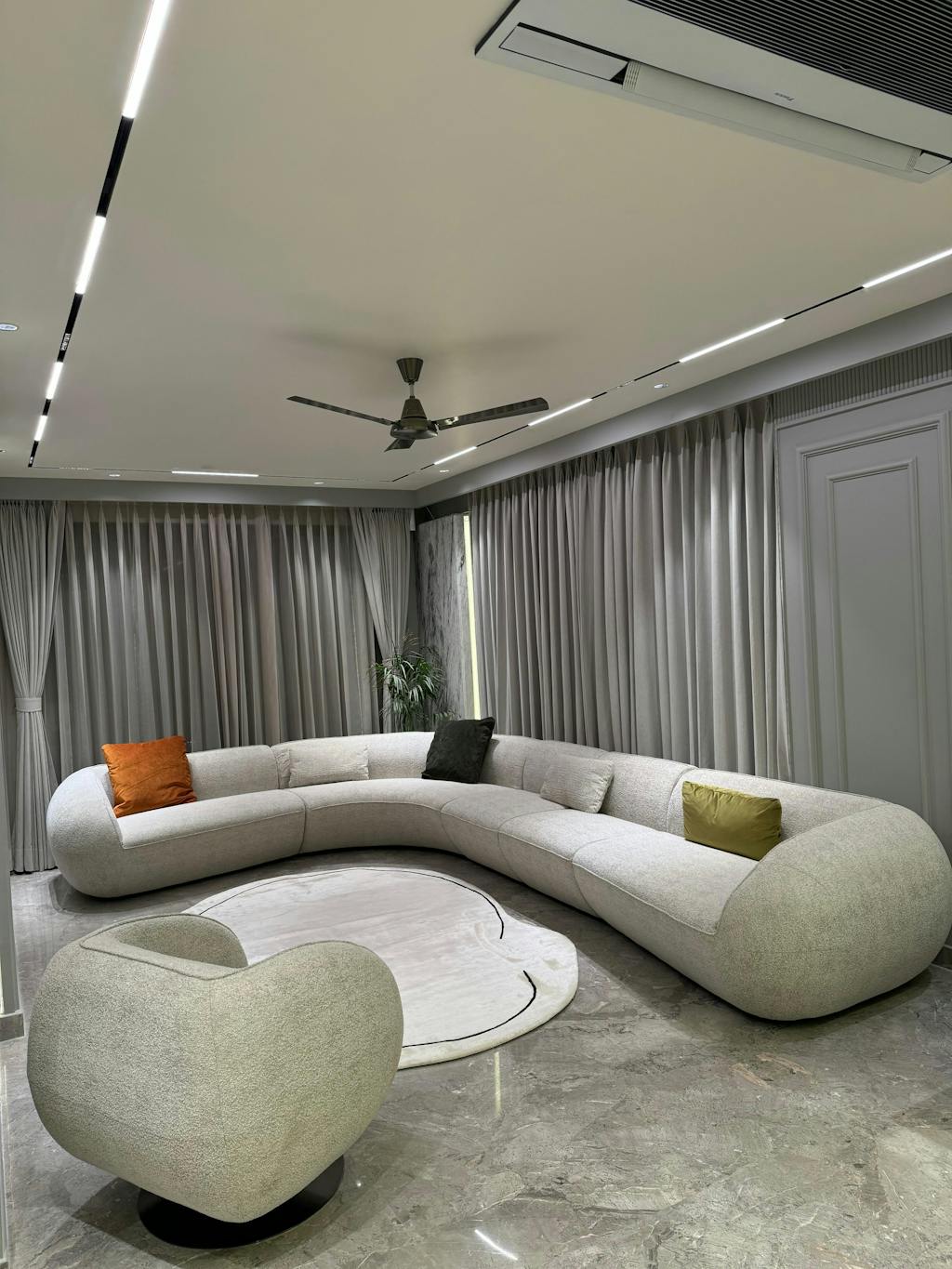 Yin and Yang Rug: Balance & Beauty | Loops by LJ