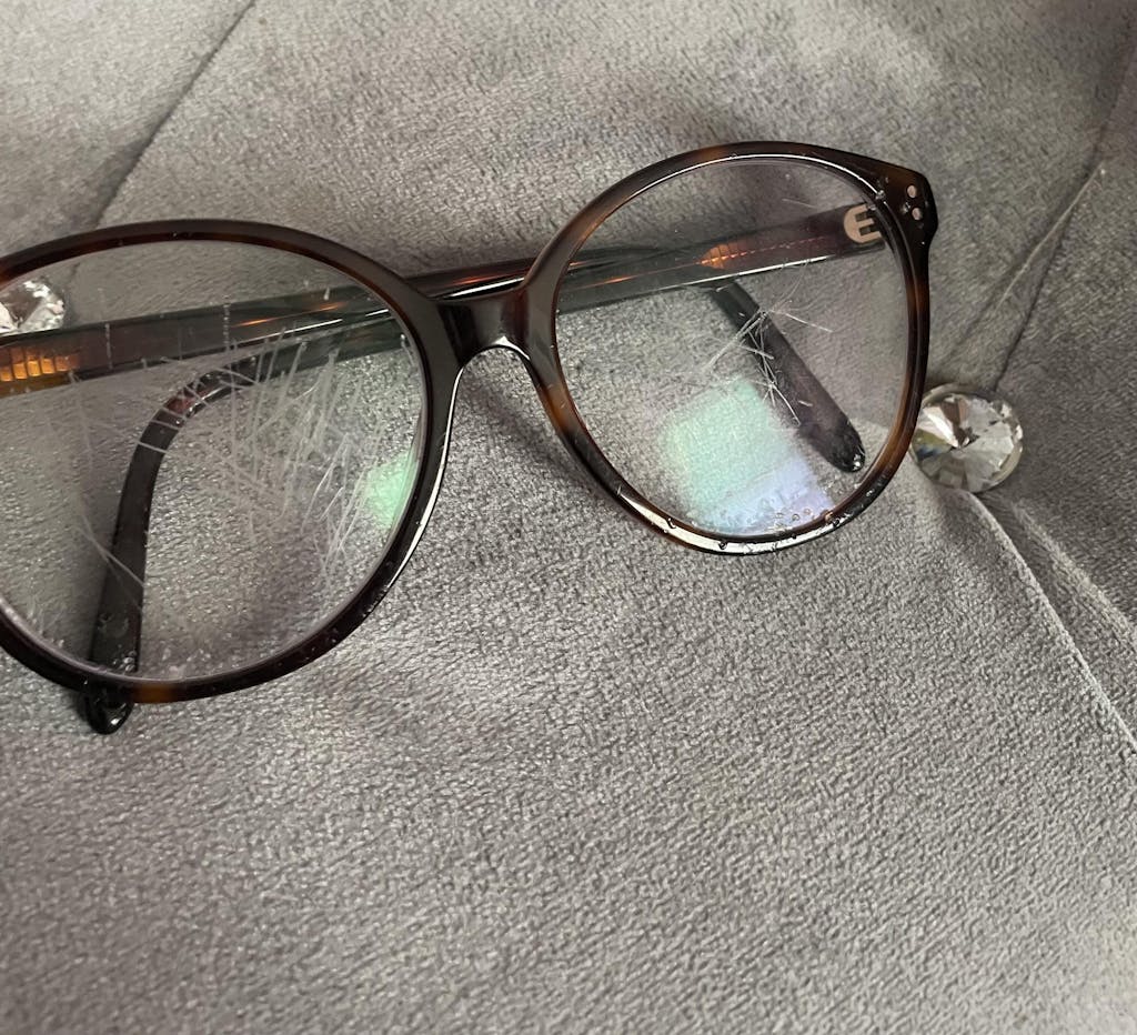 KATIE MAE – Lorvae