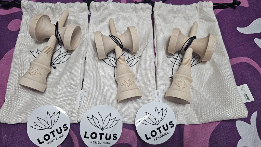 Element Solo Ken – Lotus Kendamas