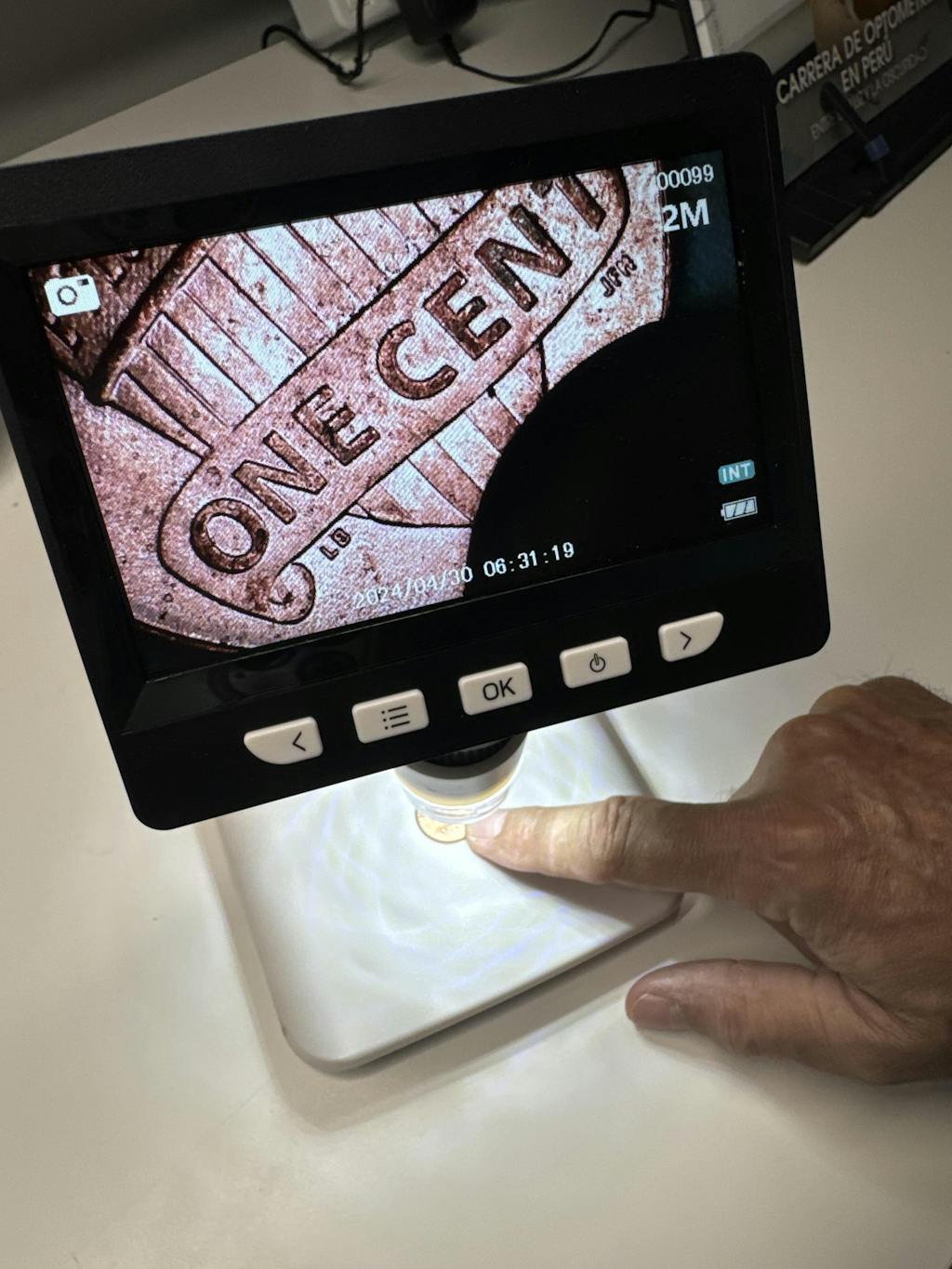 Mini Digital Microscope with 8 LEDs, 1080P HD, and 1000x — Low Vision Miami