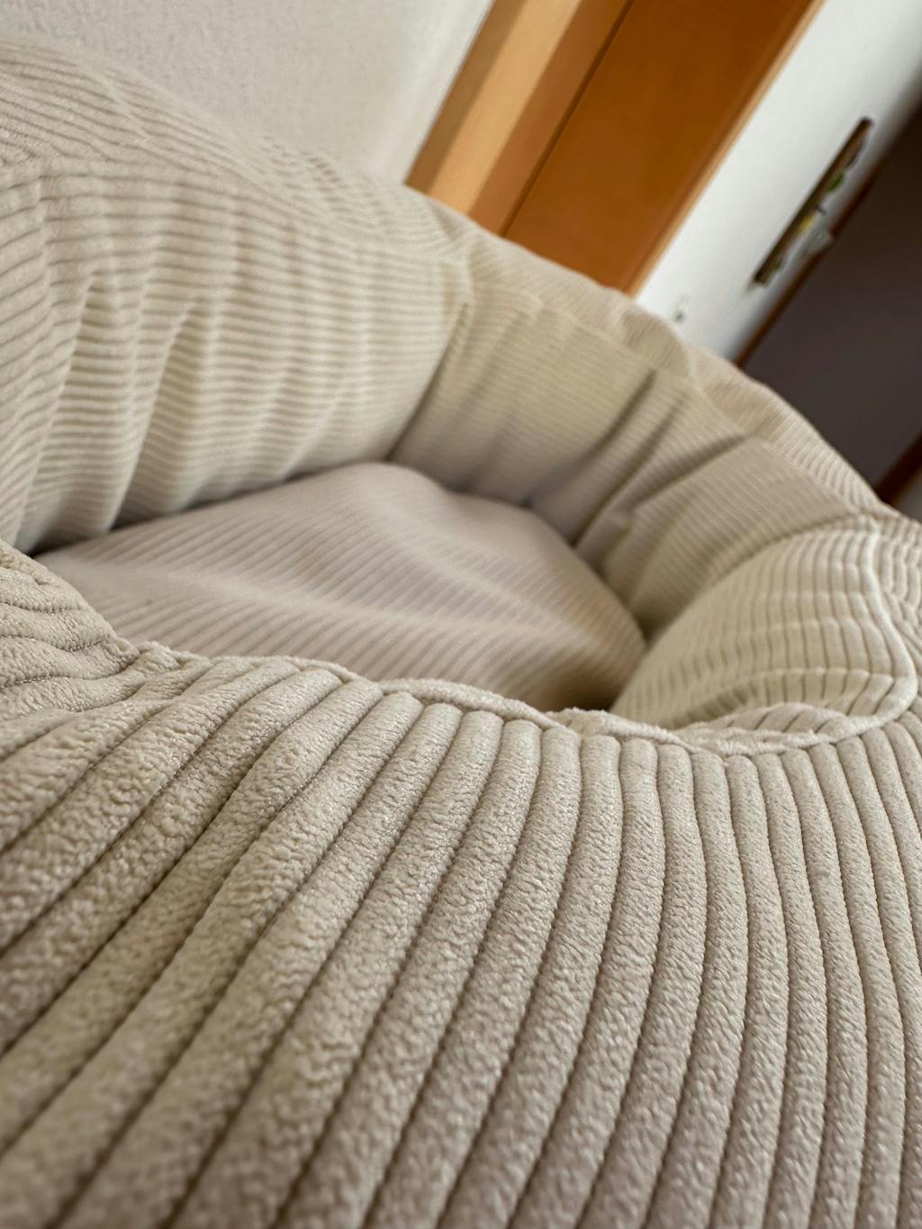 LucyBalu - Katzenbett DINGHY aus Cord und Canvas mit waschbarem Bezug