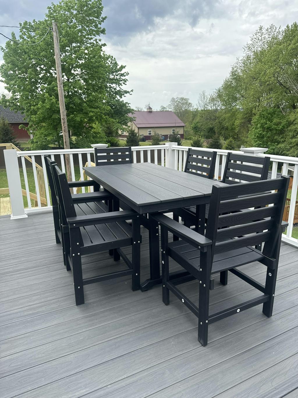 Poly Outdoor Dining Table and Chairs Set, HDPS Weather Resistant Dining ...