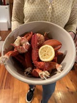 Live Maine Lobsters Shipped and Delivered Online | Luke's Lobster