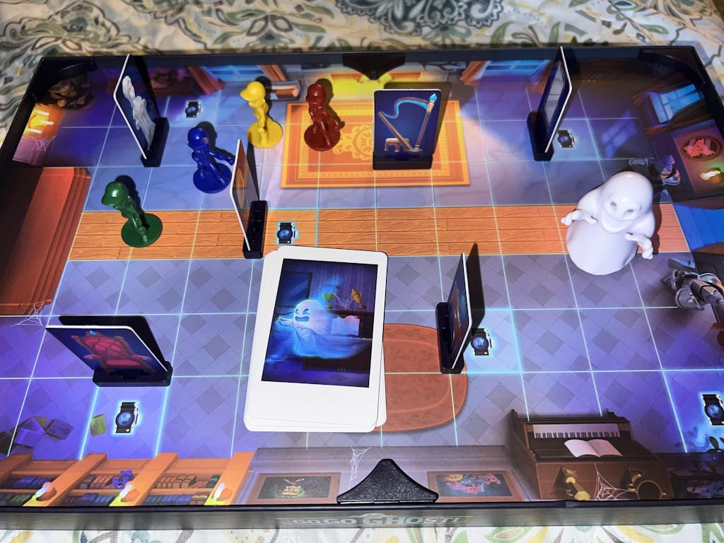 Go Go Ghost – Luki Lab