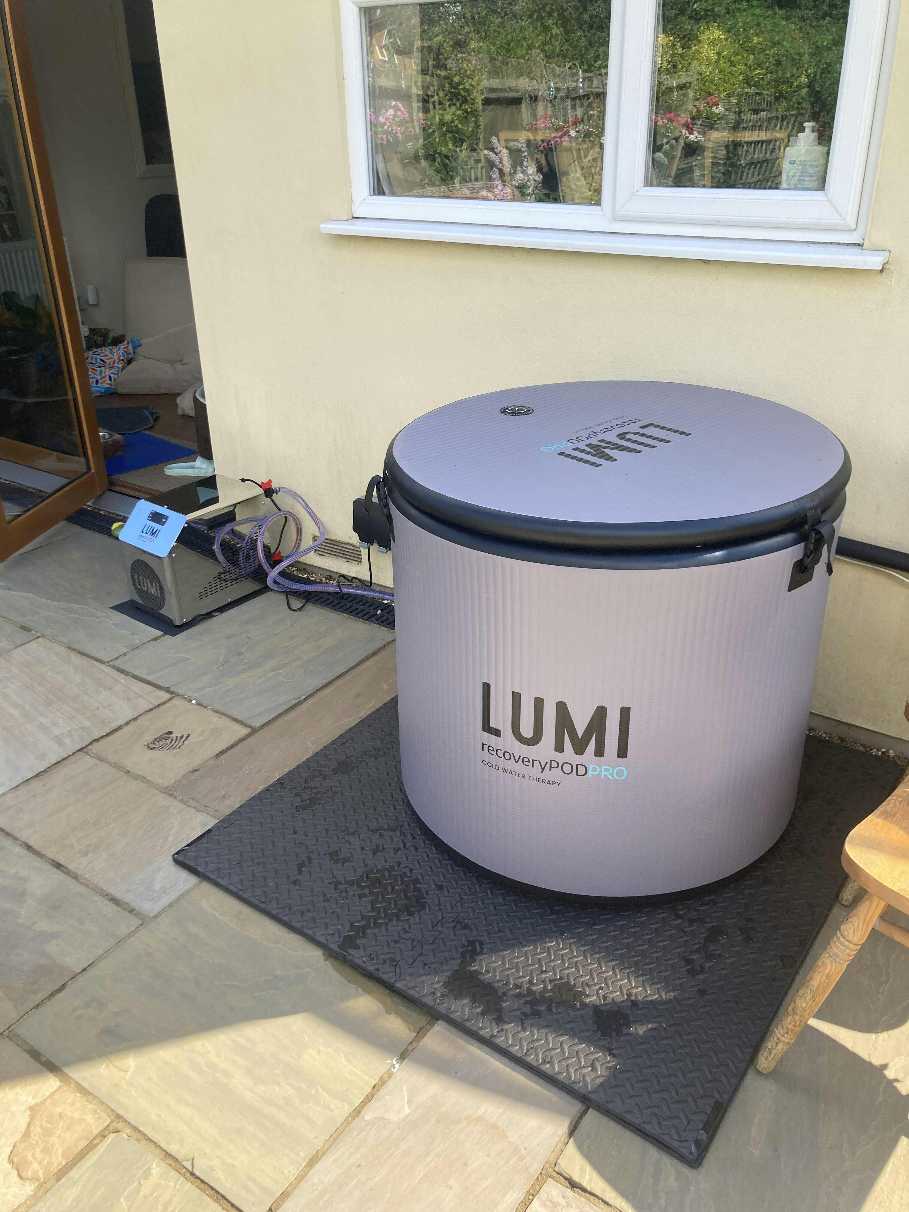 Scum Sponge – LUMI Therapy