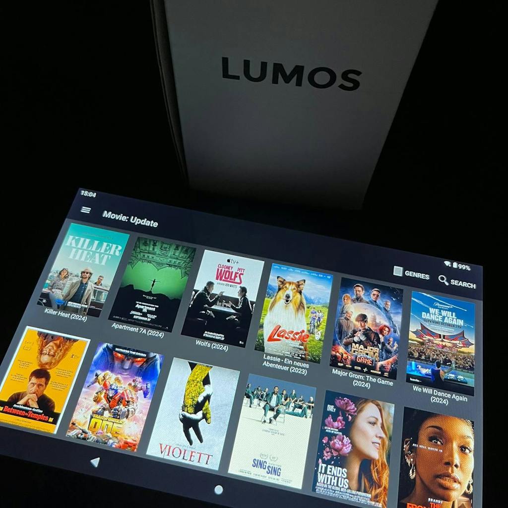 LUMOS Tablet – LUMOS Projectors MY