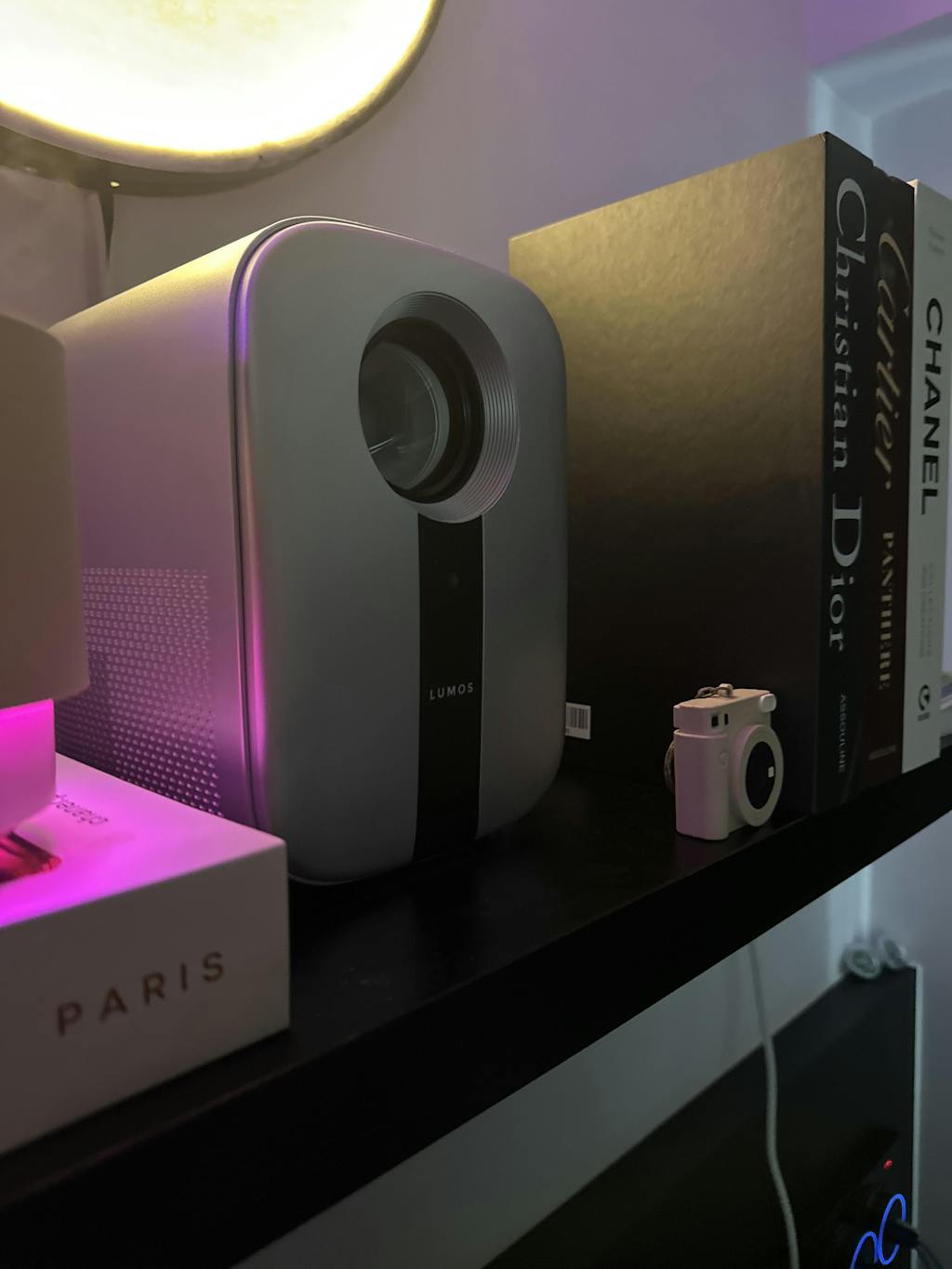 LUMOS RAY V2 Home Cinema Projector – LUMOS Projectors