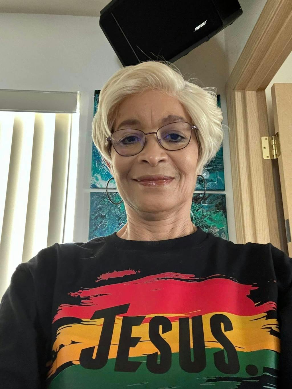 Luvme GLUELESS™ 613 Blonde Pixie Cut Minimalist HD Lace Wig