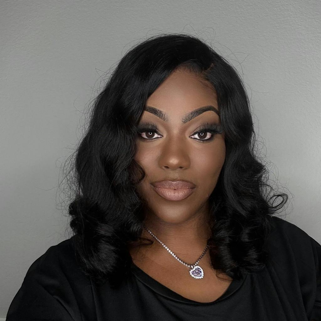 Luvme All-Day Comfort™ Wig 200% Density Voluminous Loose Body Wave Glu