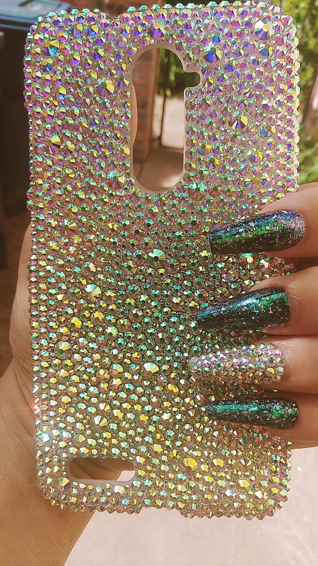 Bling cases handmade with crystals from Swarovski — LuxAddiction.com