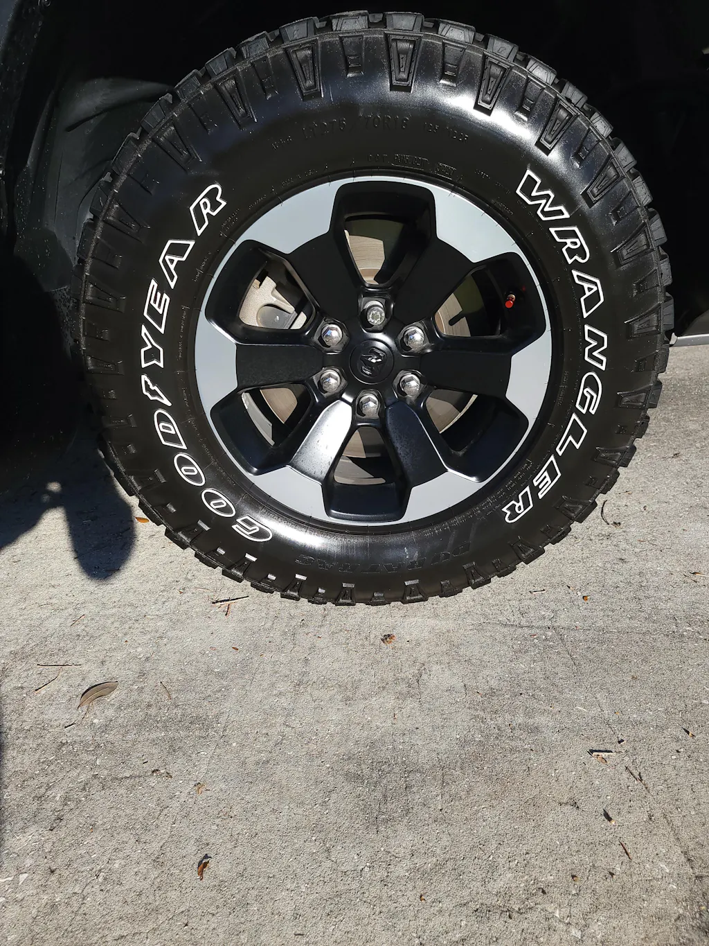 RAM 1500 Wheel Overlay Kit – Luxe Auto Concepts