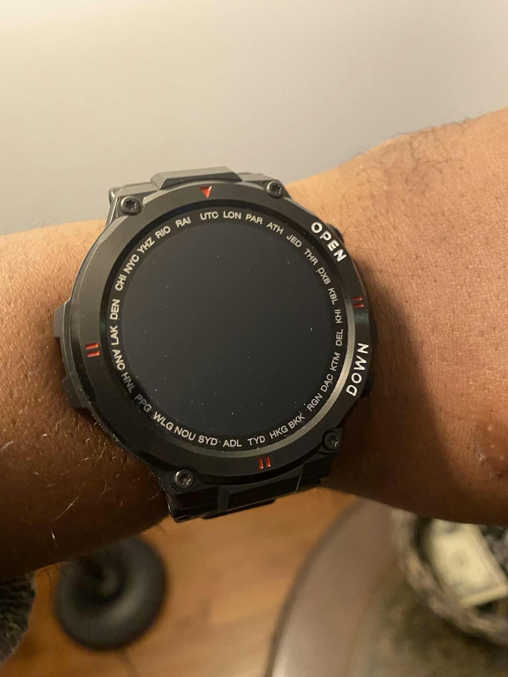 Luxium Crusader - Durable Smart Watch