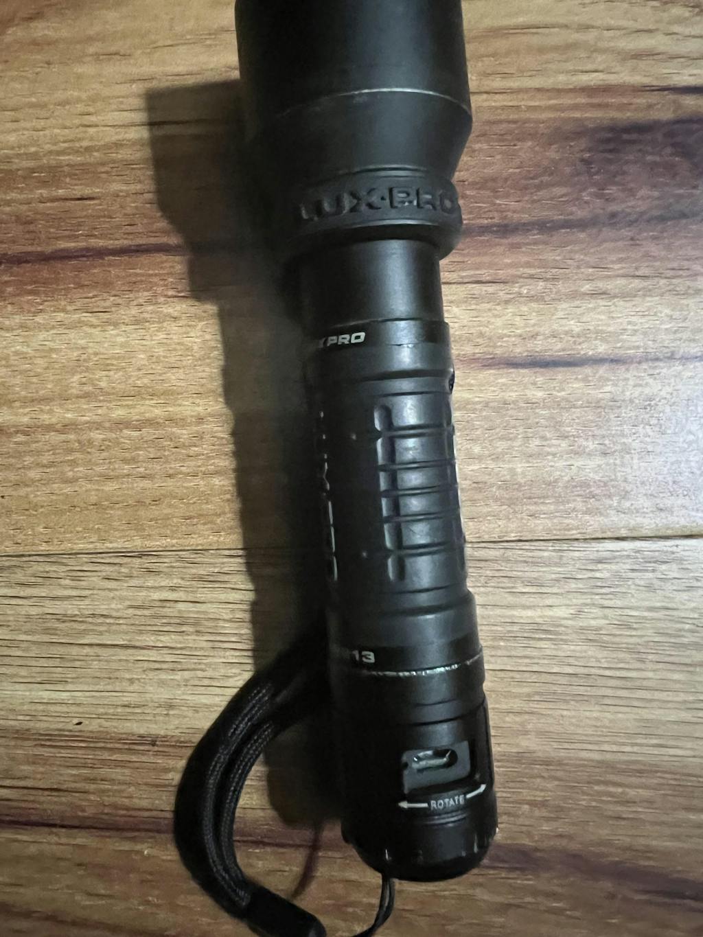 XP913 Pro Series 1100 Lumen LED Rechargeable Focus Flashlight – LUXPRO