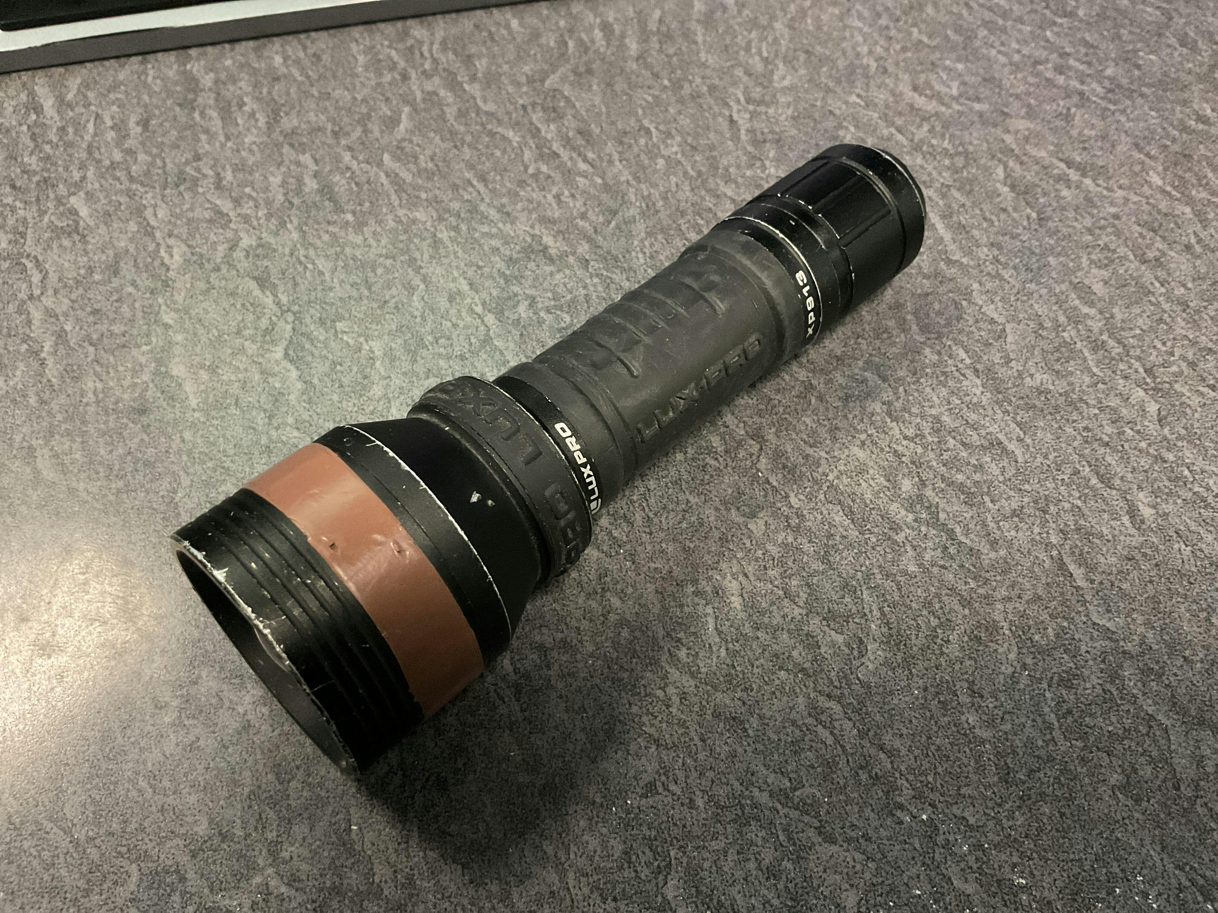 XP913 Pro Series 1100 Lumen LED Rechargeable Focus Flashlight – LUXPRO