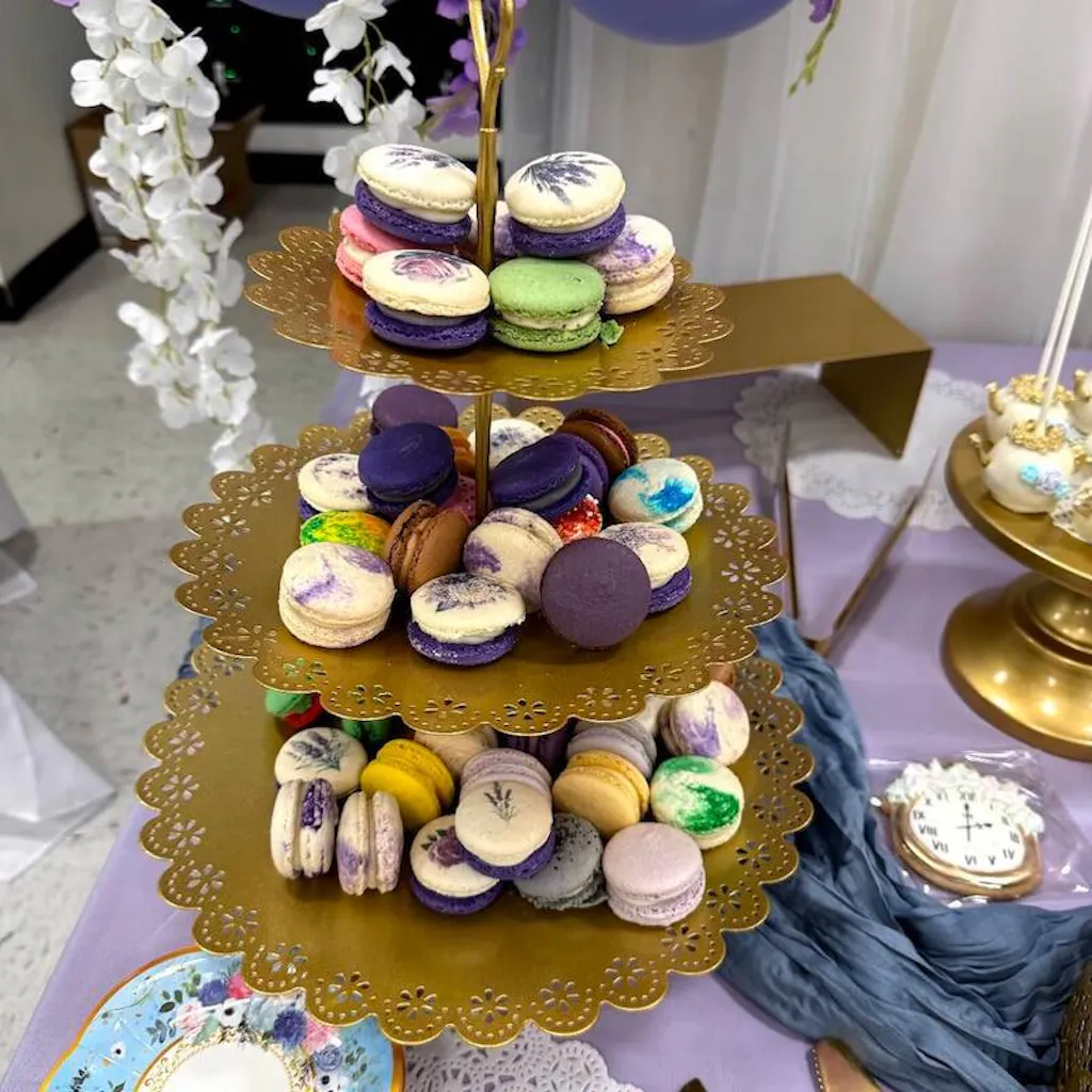 Purple Vibe: A Flavorful Quartet of French Macarons in One Set | 36 ...