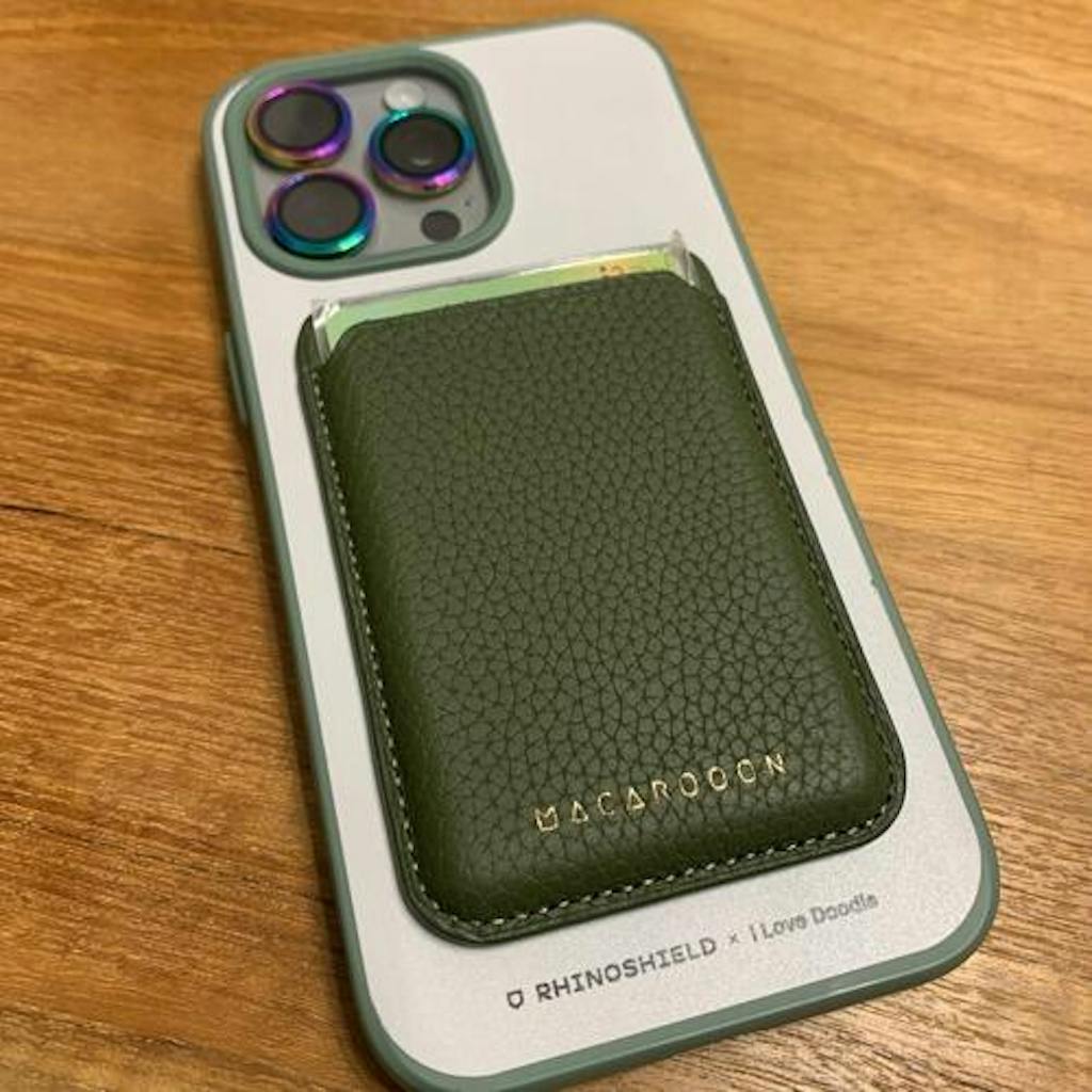 Leather MagSafe Wallet | macarooon.com