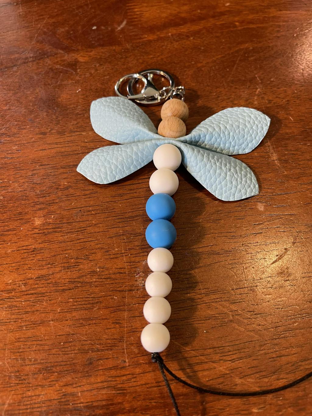 Dragonfly Keychain Charm- FREE SVG!! – Maisie Moo