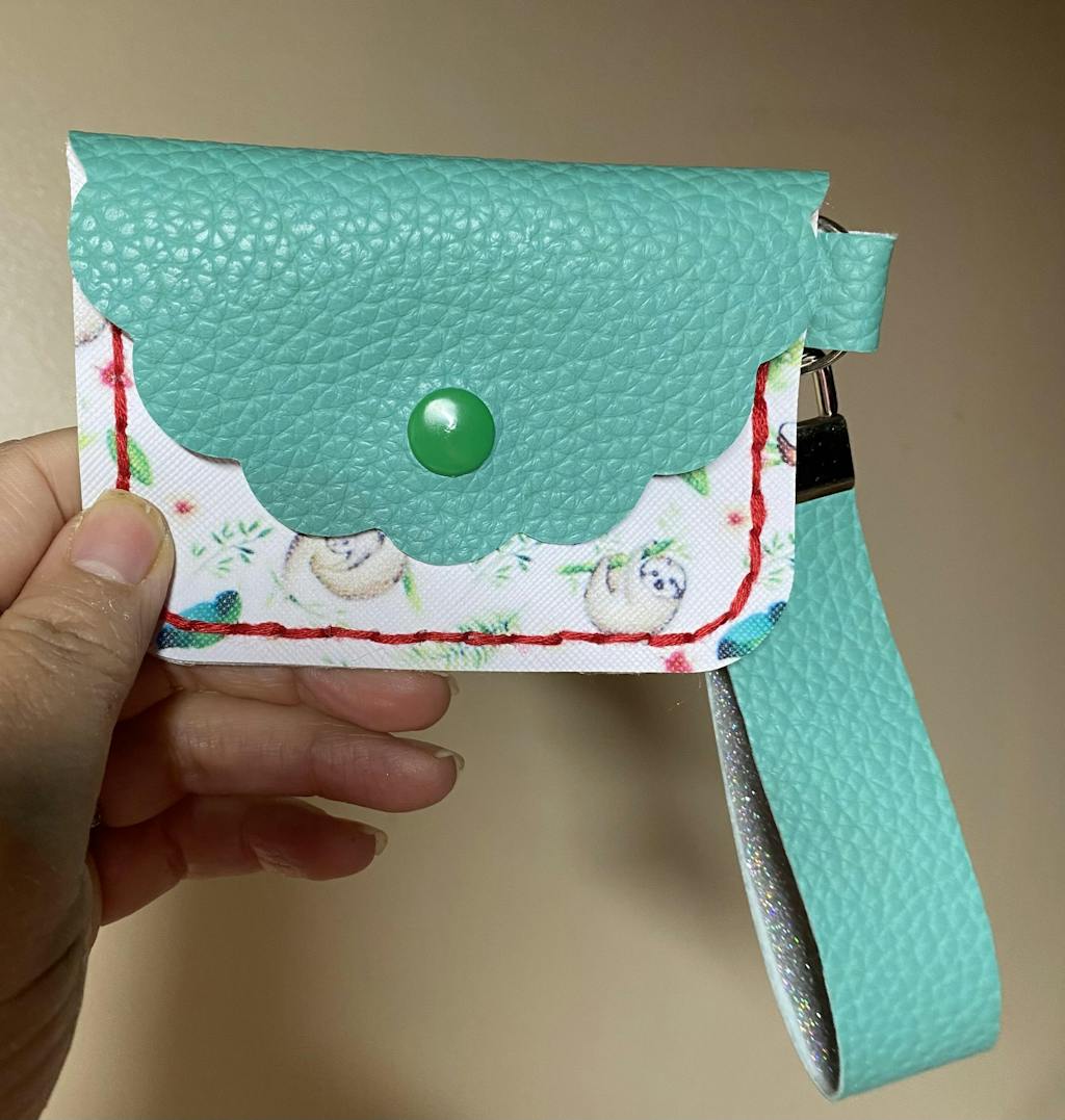 Easy Stitch Coin Purse SVG Template | Hand stitched Faux Leather ...