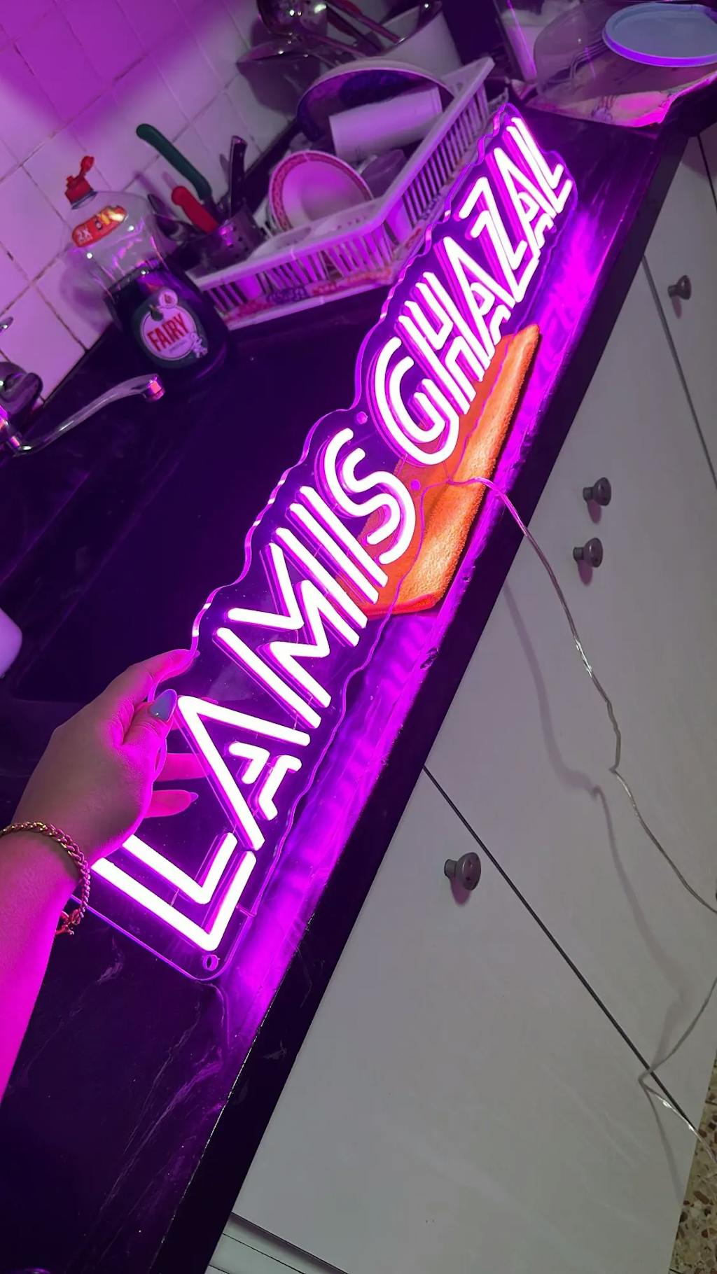 Custom LED Neon Signs For Business, Bar, Gym, Salon, Tattoo, Dentists ...