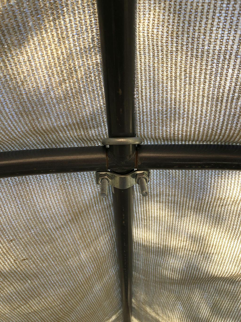 Cross Over Conduit Clamp - Maker Pipe