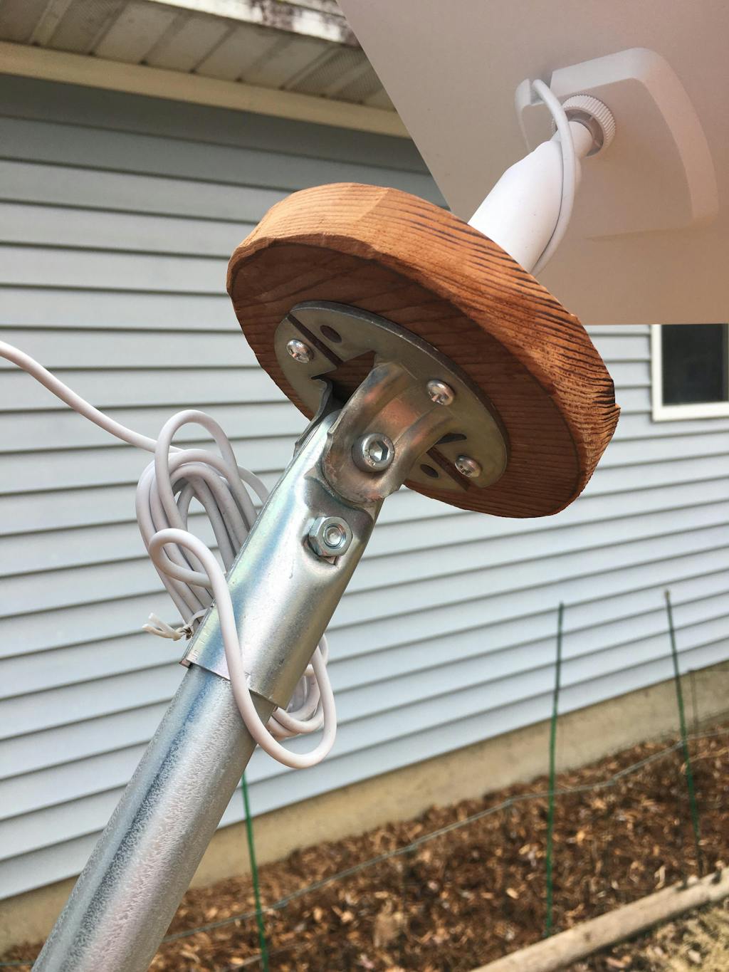 Adjustable Angle Hinge Connector | Maker Pipe