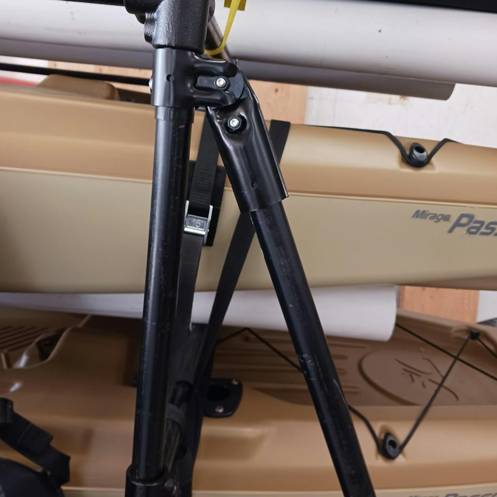 Adjustable Angle Hinge Connector | Maker Pipe