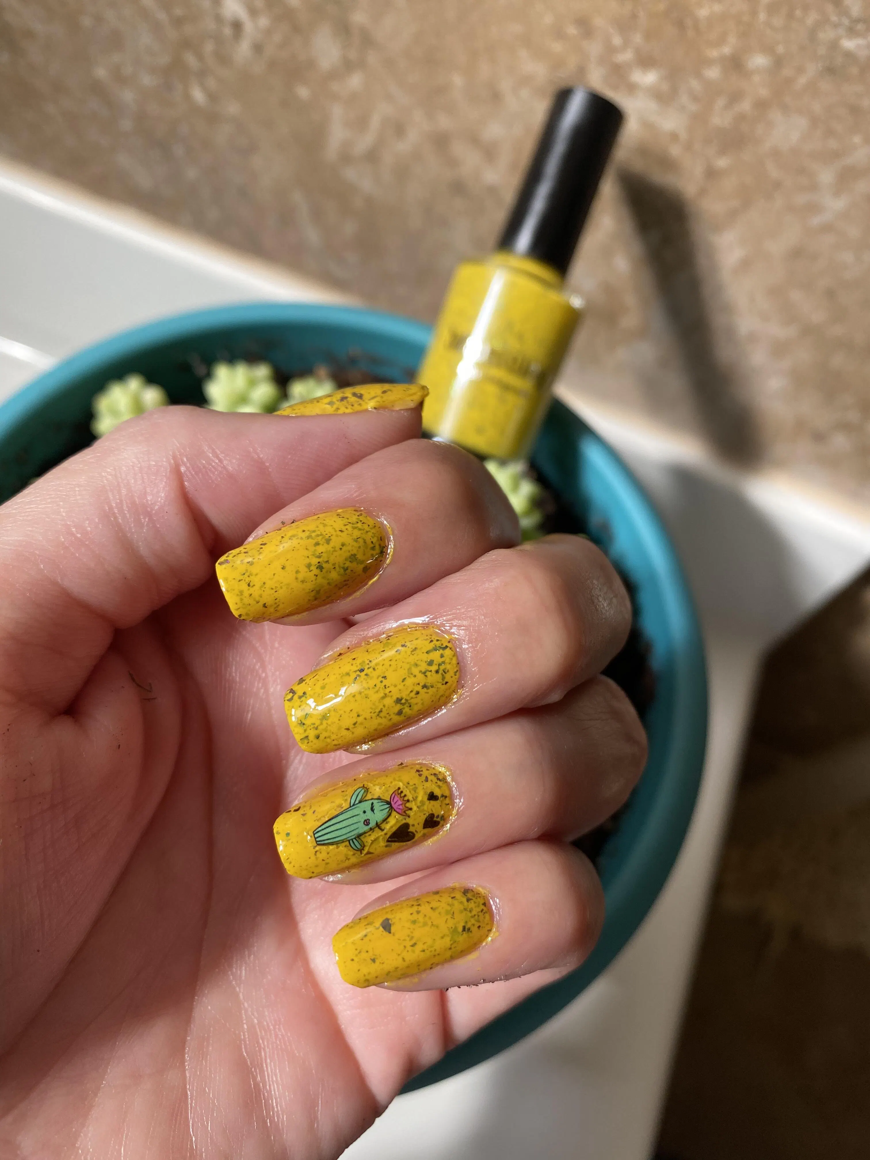 Dandelion Mustard w/ Glitter Flakies Nail Polish | Maniology