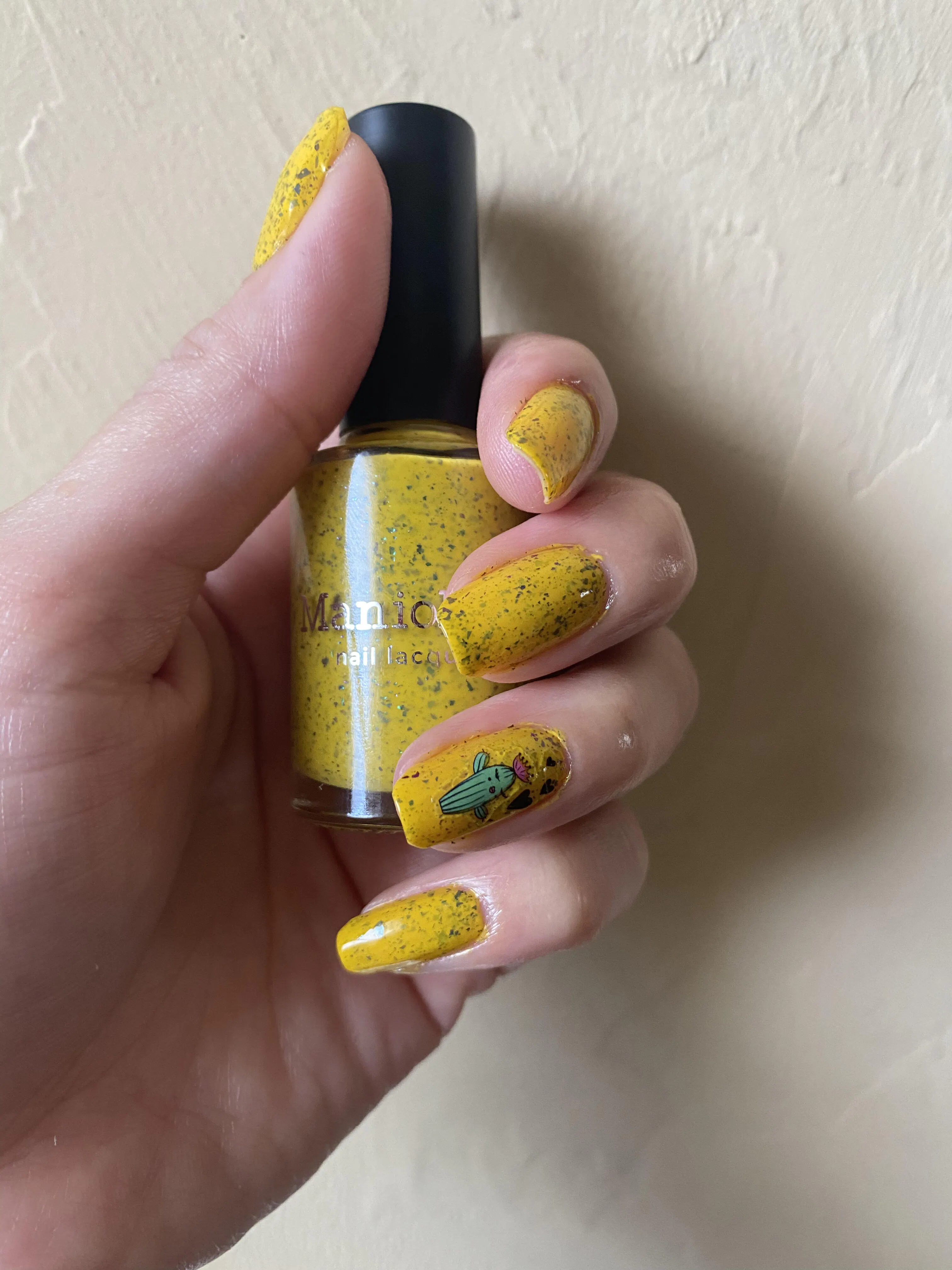 Dandelion Mustard w/ Glitter Flakies Nail Polish | Maniology