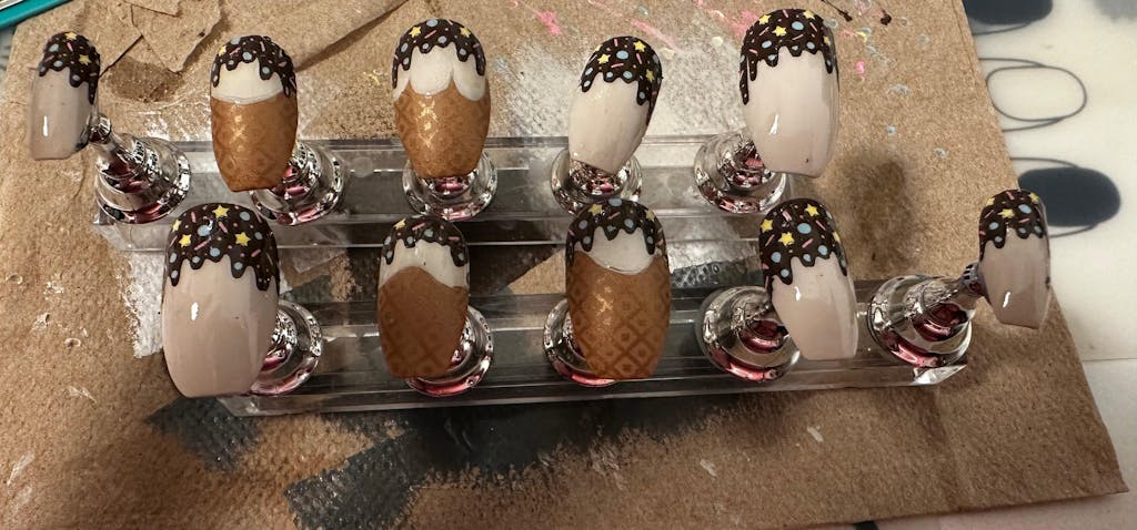 Gingerbread House: Deck the Dough (MXM139) - Nail Stamping Plate – Maniology