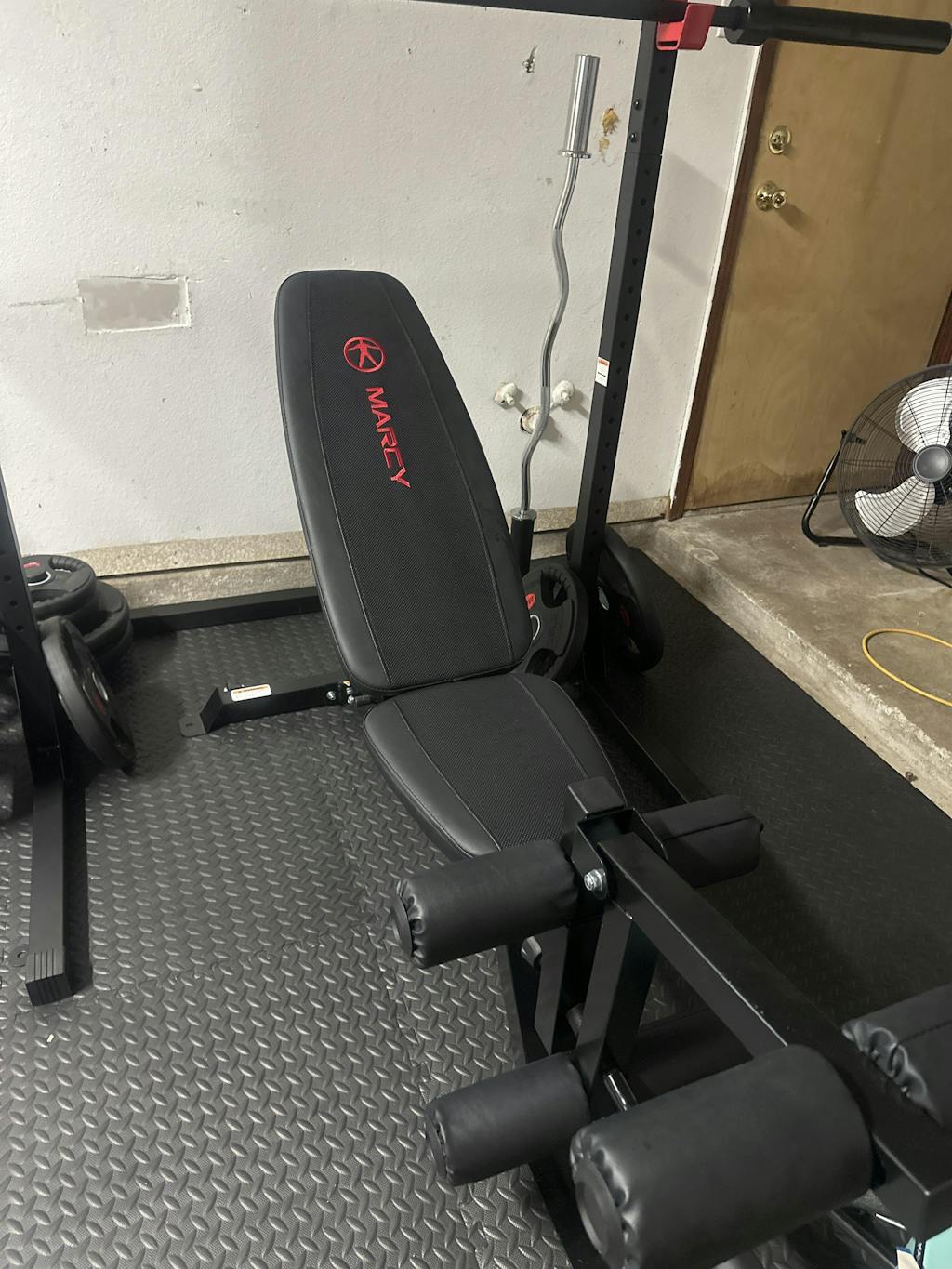 Marcy Deluxe Utility Weight Bench | SB-350