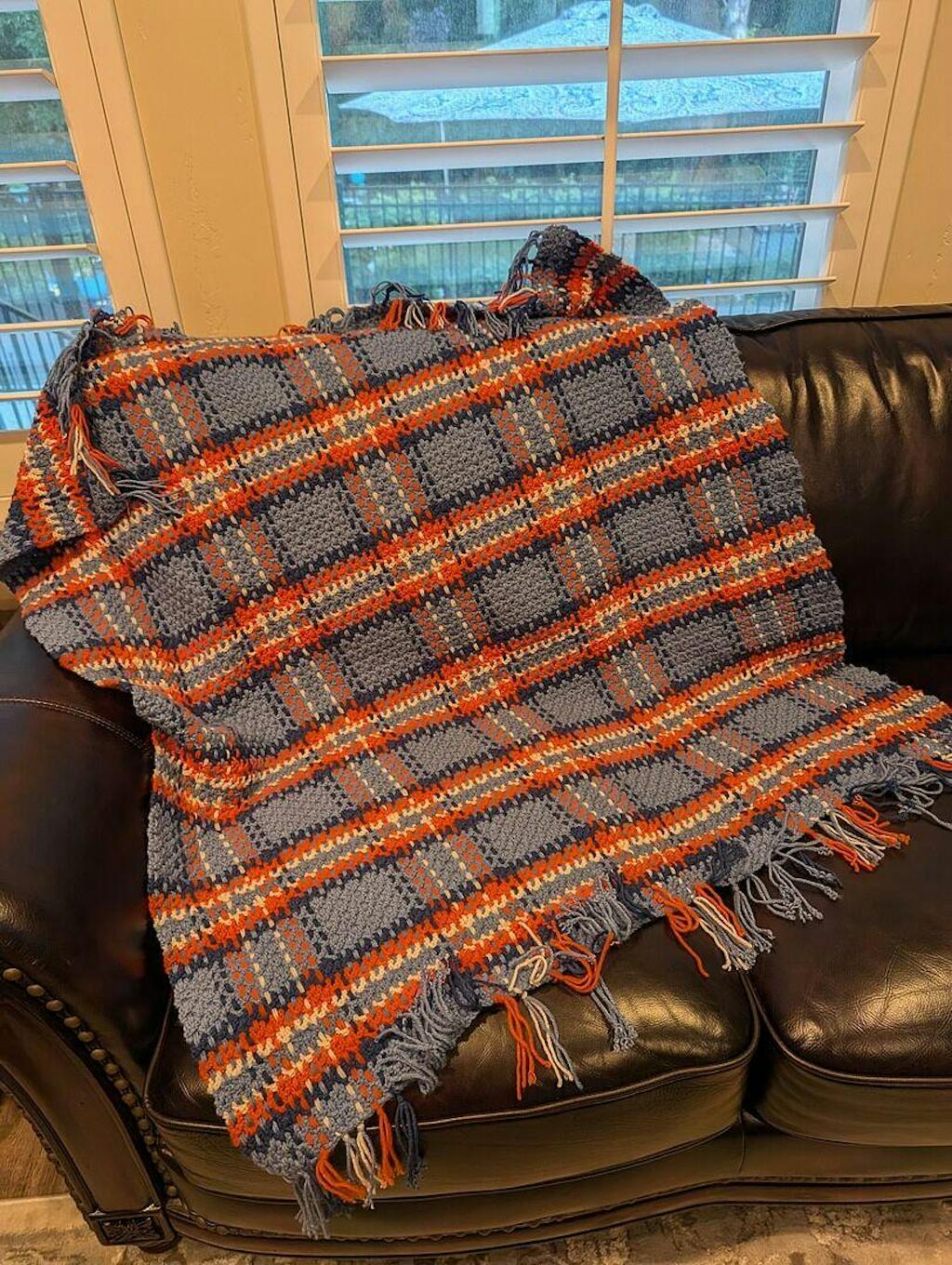 Plaid Afghan Pattern – Mary Maxim