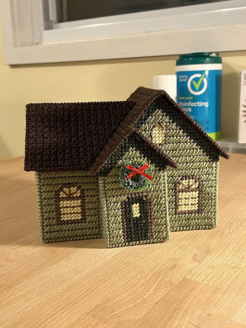 Holiday Cottage Plastic Canvas Kit – Mary Maxim