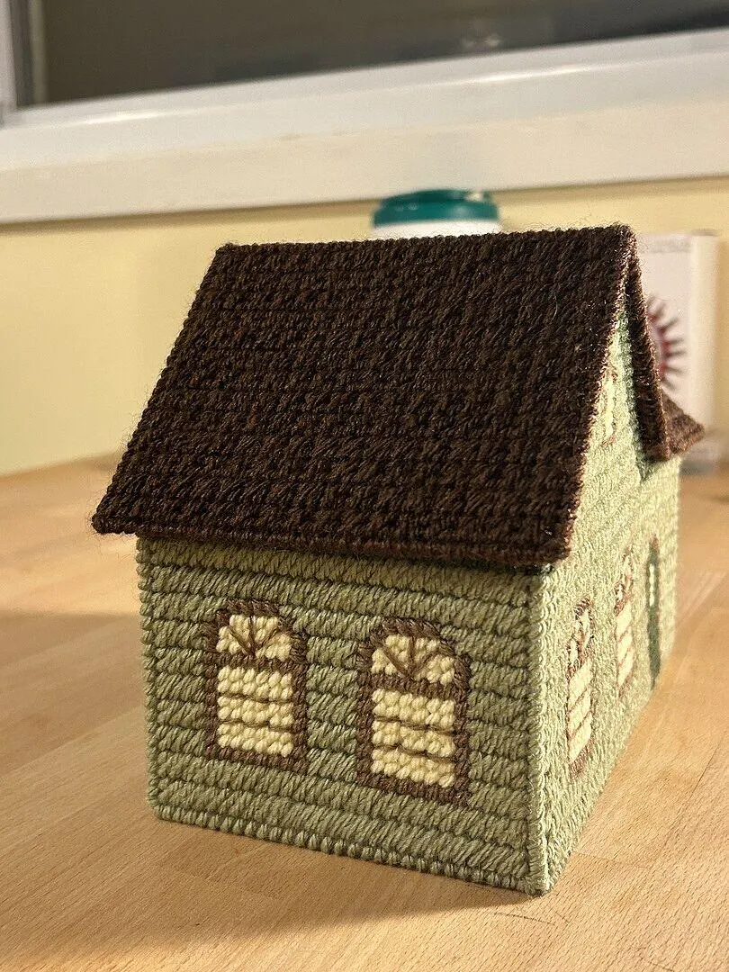 Holiday Cottage Plastic Canvas Kit – Mary Maxim