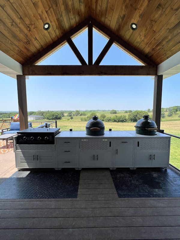 Matchless Cabinet - Exceptional Indoor/Outdoor Aluminum Cabinets