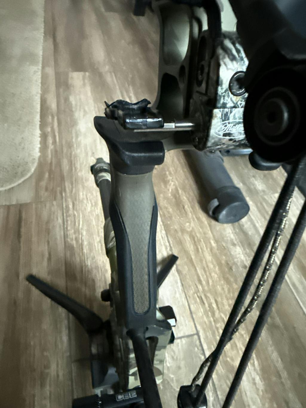 BOND™ Grip System – Mathews Archery