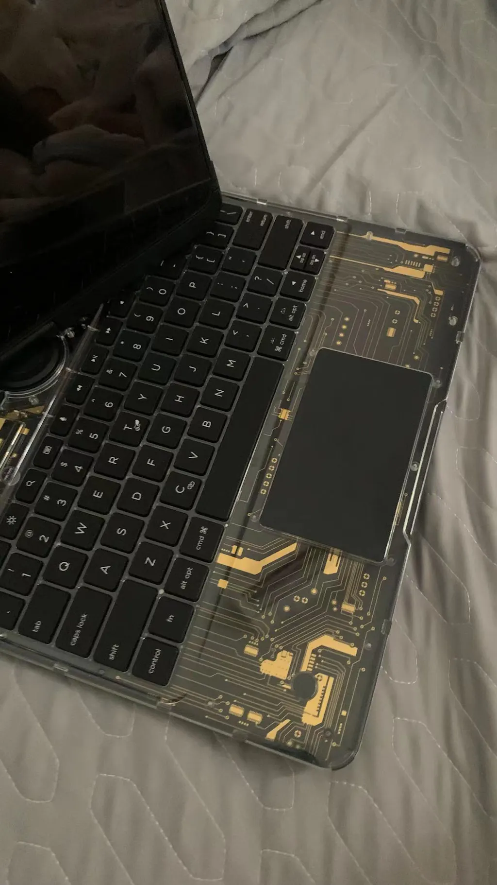 Transparent 360° iPad Keyboard Case – Mave