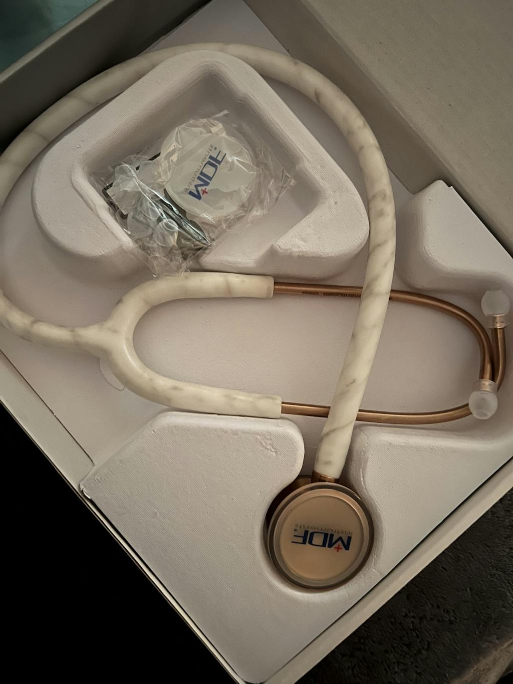 MDF Instruments® Stethoscope Case Medium (12" x 6" x 1")