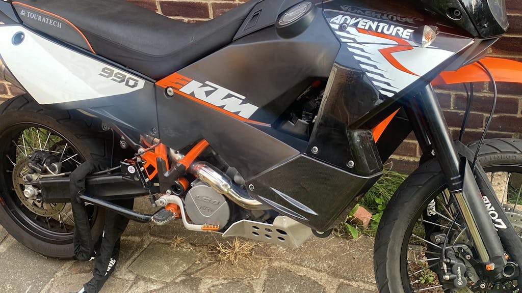 Carbon Fiber KTM Adventure 950 990 2003-2011 Frame Covers | MDI CarbonFiber