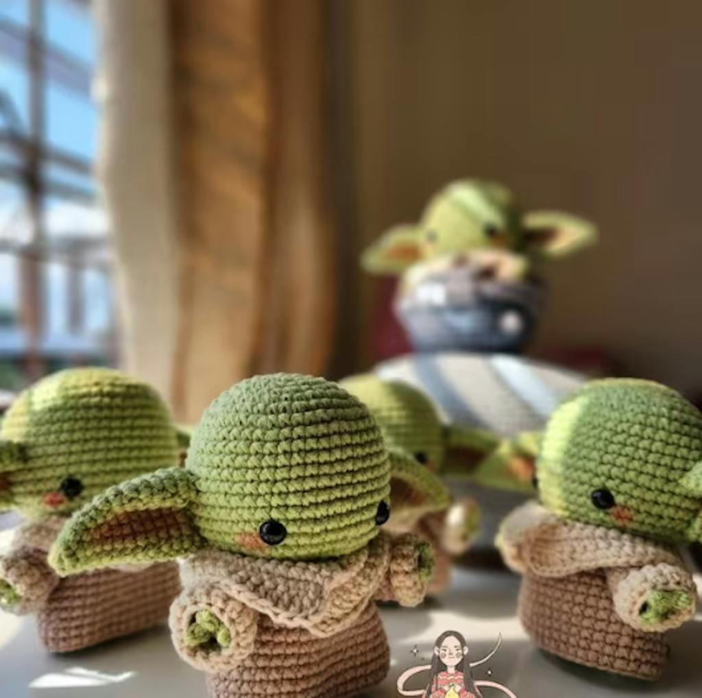 The Mandalorian and Grogu Amigurumi Crochet Doll Patterns – Medaami ...