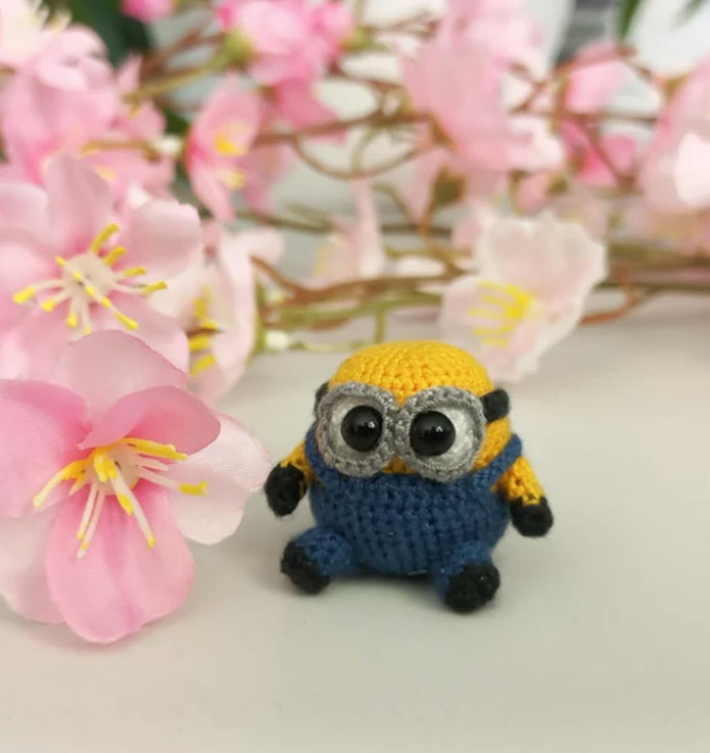 The Minions Amigurumi Crochet Doll Pattern – Medaami Patterns