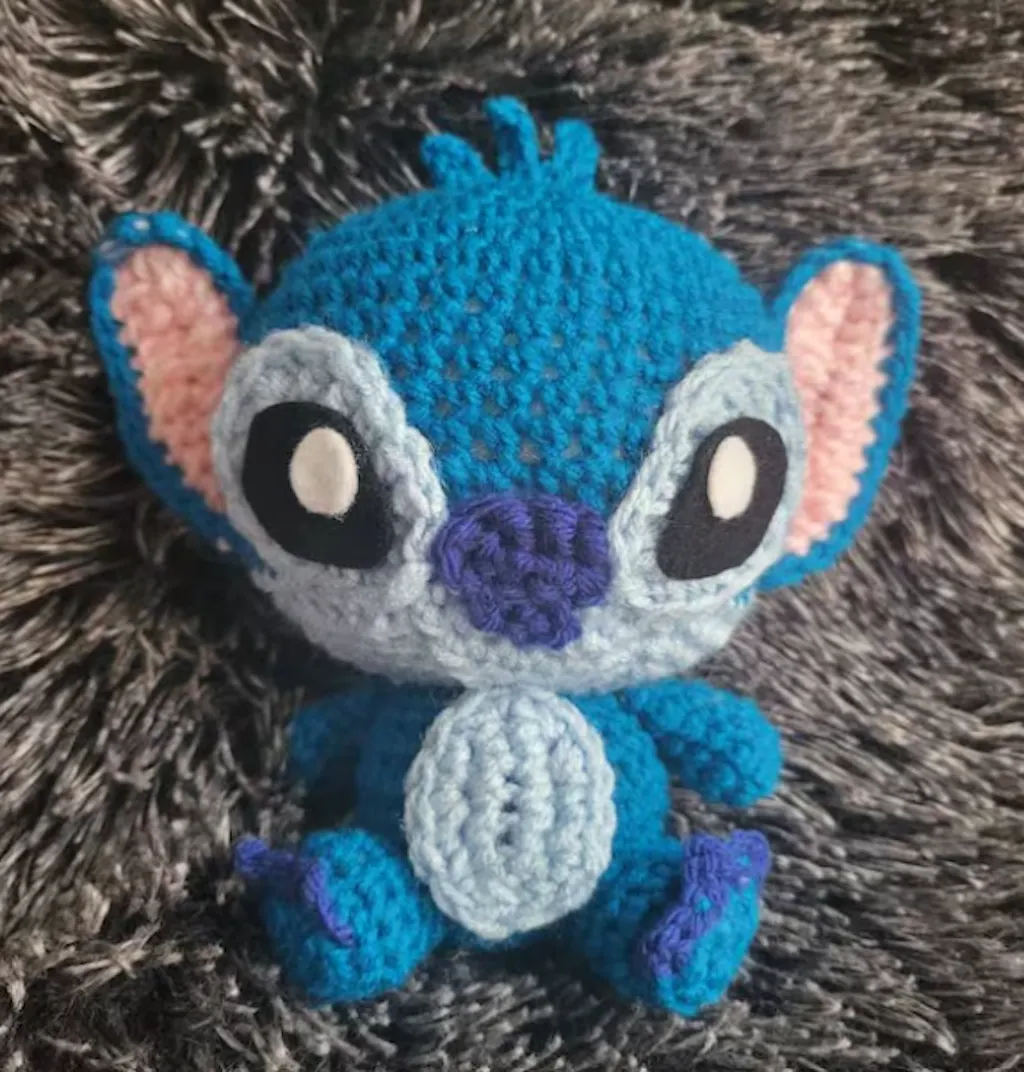 Stitch and Ukulele Amigurumi Crochet Doll Pattern – Medaami Patterns