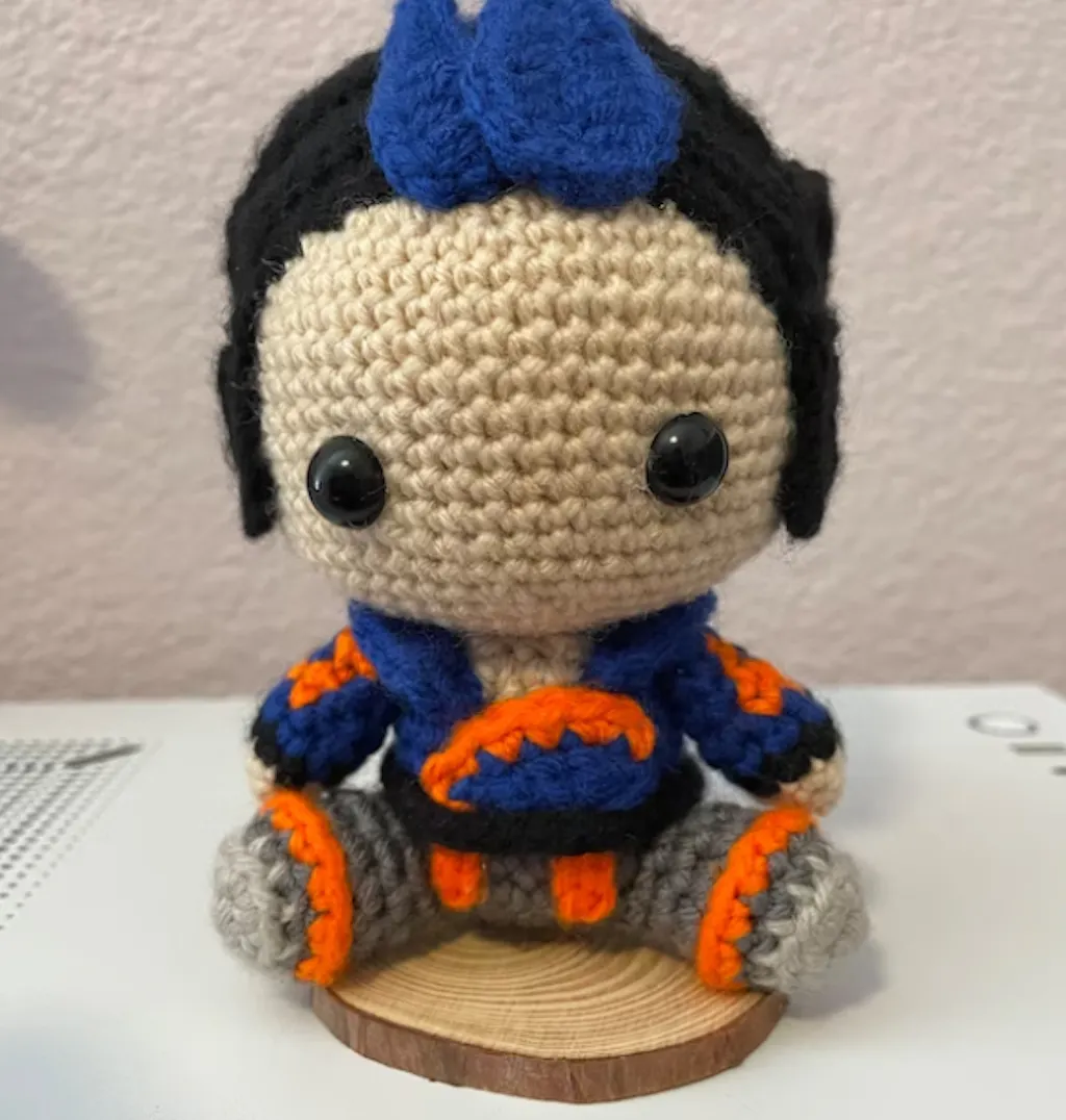 Yoru Valorant Agent Amigurumi Crochet Doll Pattern – Medaami Patterns