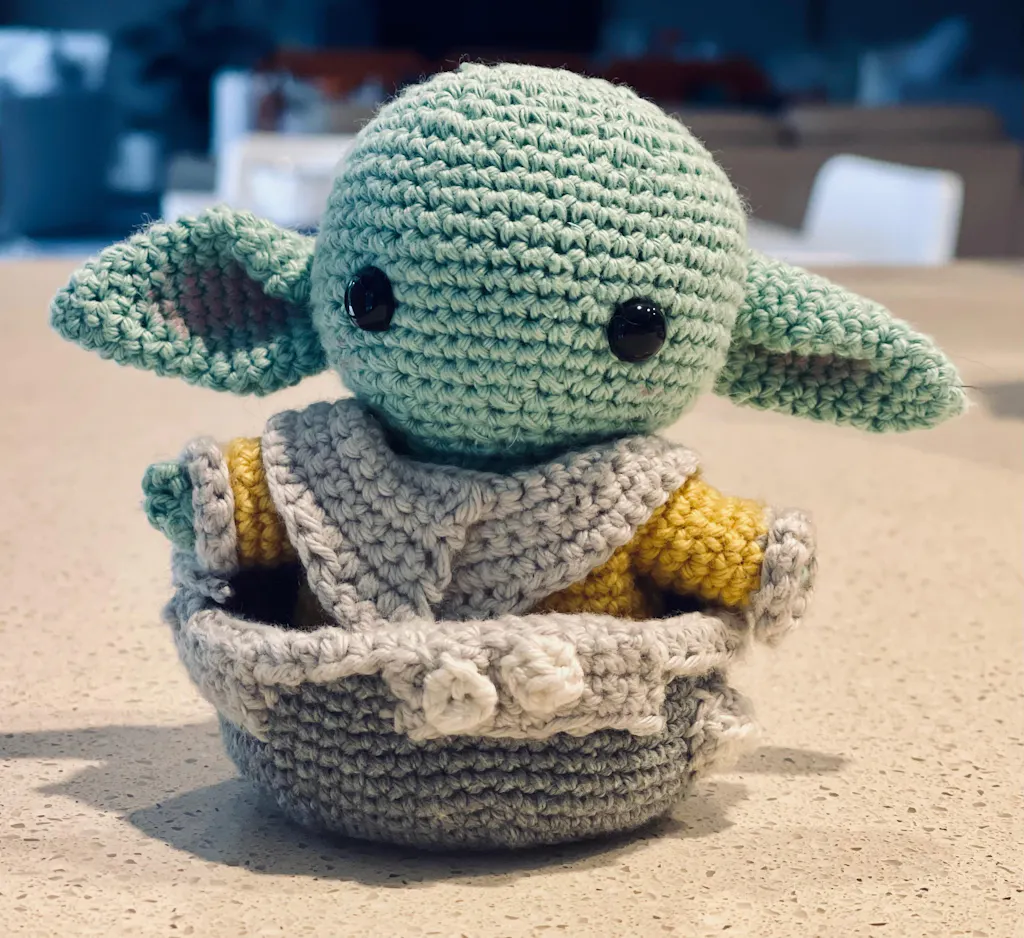 The Mandalorian and Grogu Amigurumi Crochet Doll Patterns – Medaami ...