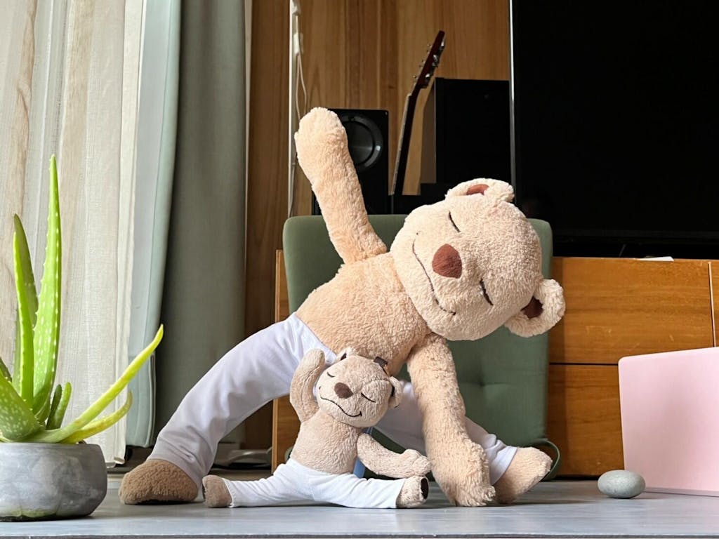 Meddy Teddy Original Yoga Teddy Bear Plush Toy (37 Cm.)