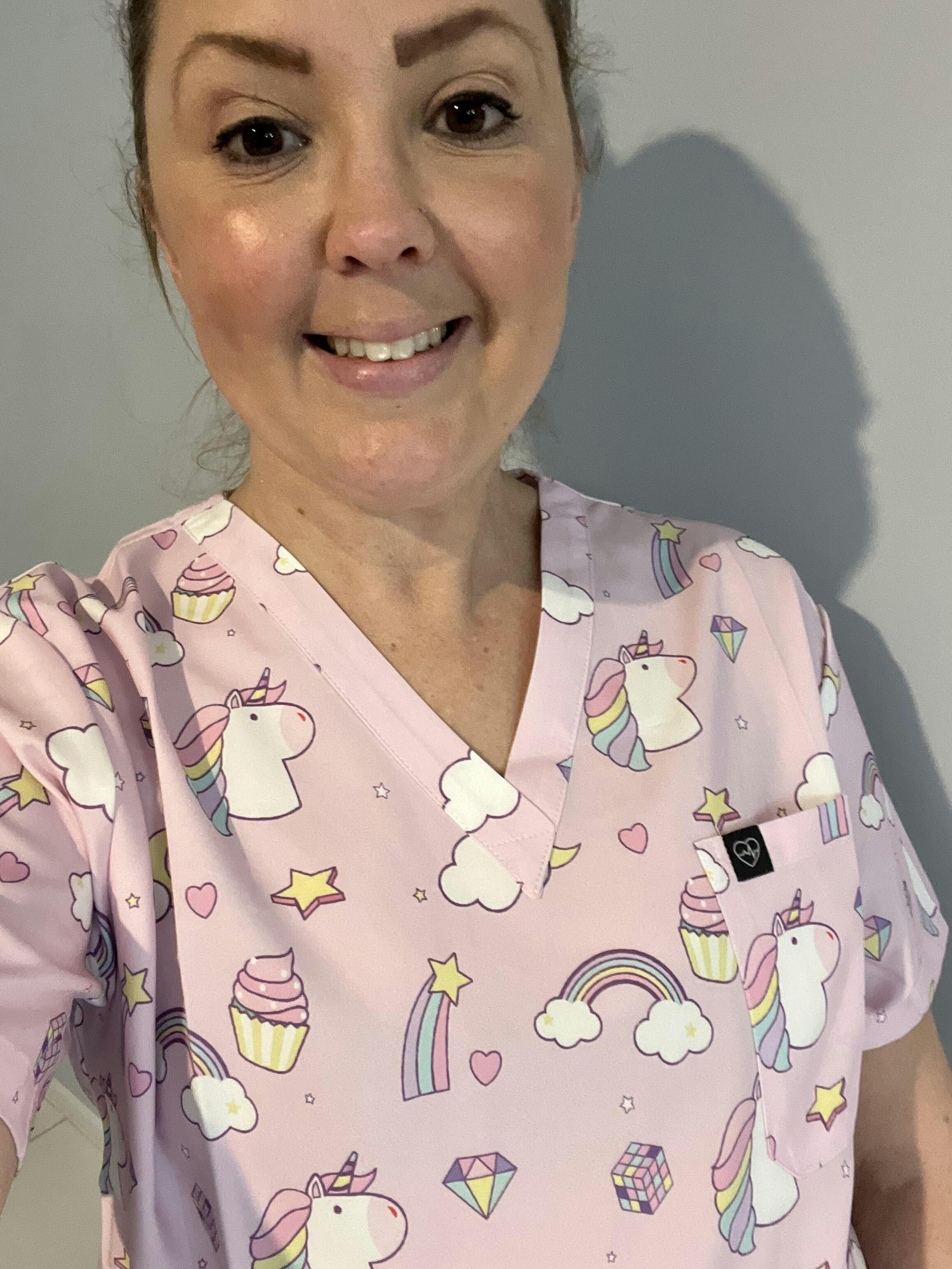 Dancing Polar Bears Scrub Top l Paediatric Scrub Tops l Cute Scrub Tops ...