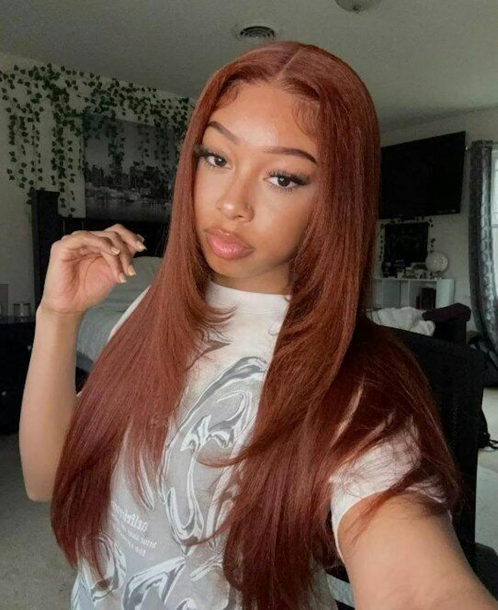 Megalook 6x5 Invisible Knots Glueless Silky Straight Wigs Pre-cut Lace