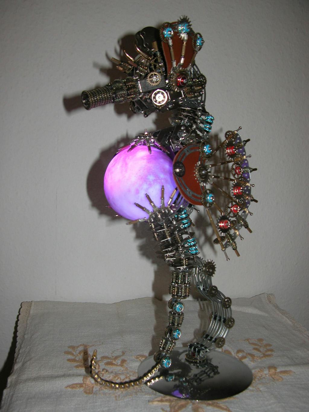 2100PCS Steampunk Seahorse Puzzle 3D DIY Model Kit with Planet Lights ...