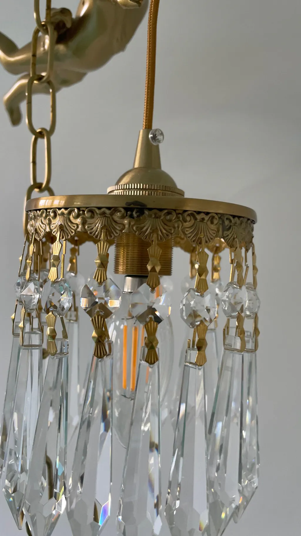 Shop Online Angel Pendant Light – Metavaya